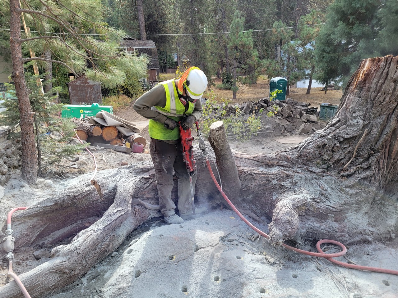 Expanding Grout - ACCX RESEARCH